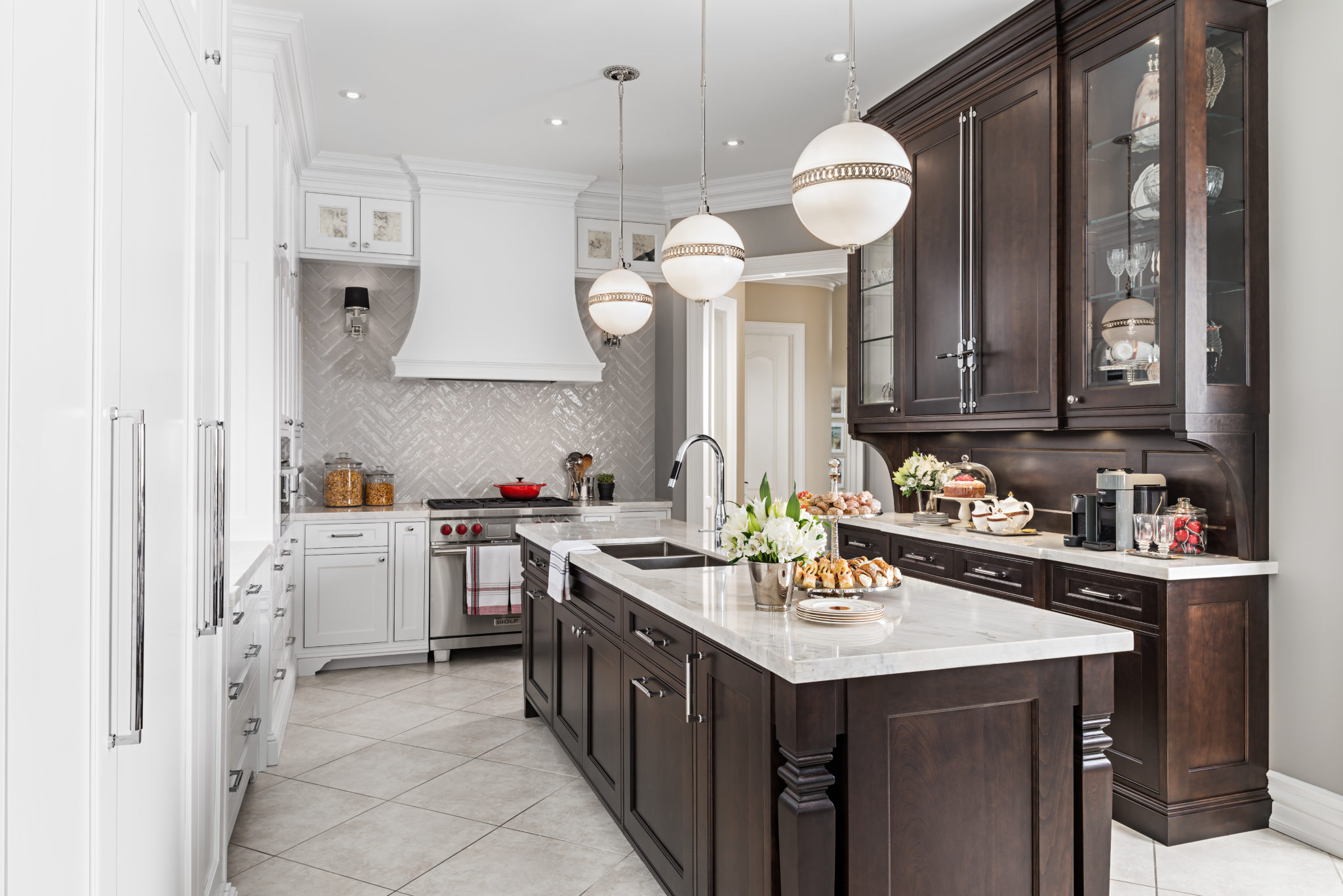 Our 6 Favourite Kitchen Designs and Crowd-pleasing Recipes