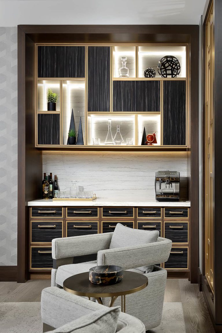 3 Quick Tips for Shelf Styling